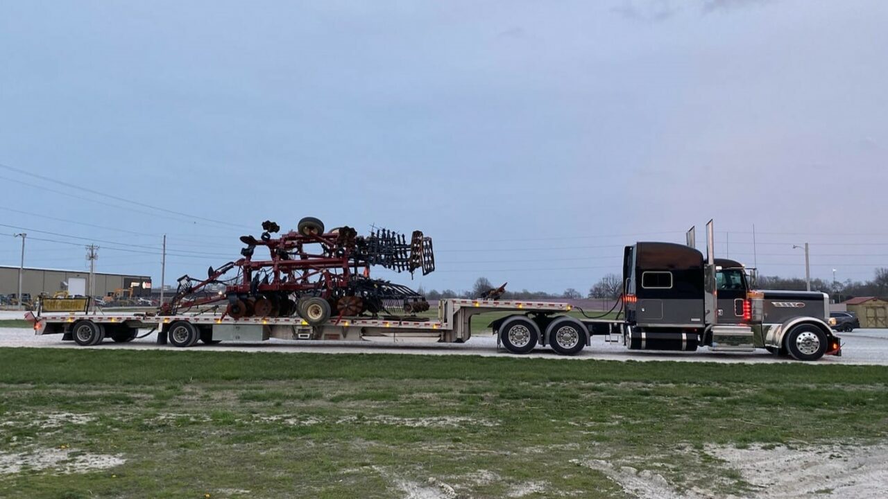 McDonald Trucking LLC | Specialized Ag Transport