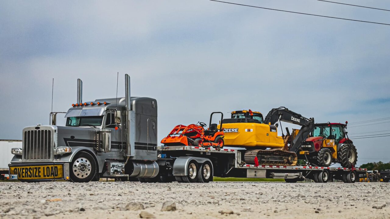 McDonald Trucking LLC | Specialized Ag Transport